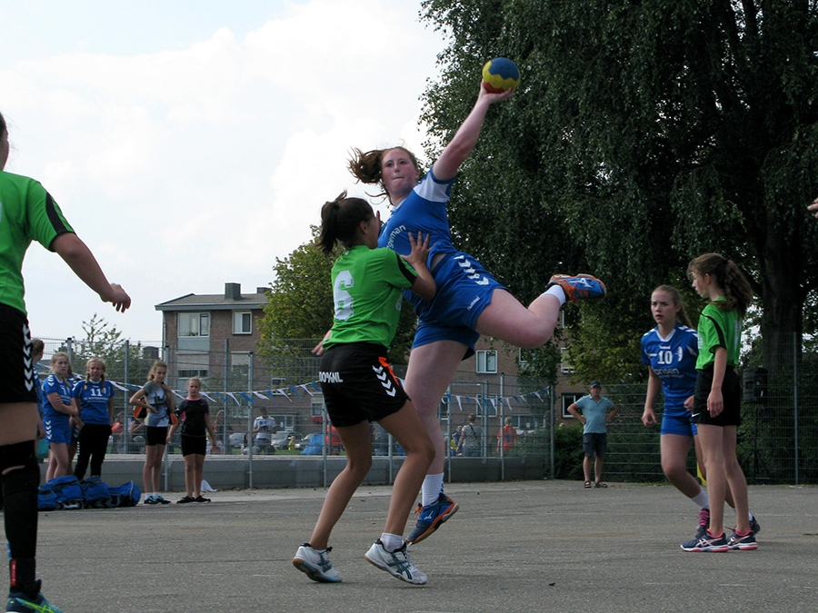 Jeugd Handbaltoernooi HV Huissen - Omroep Lingewaard
